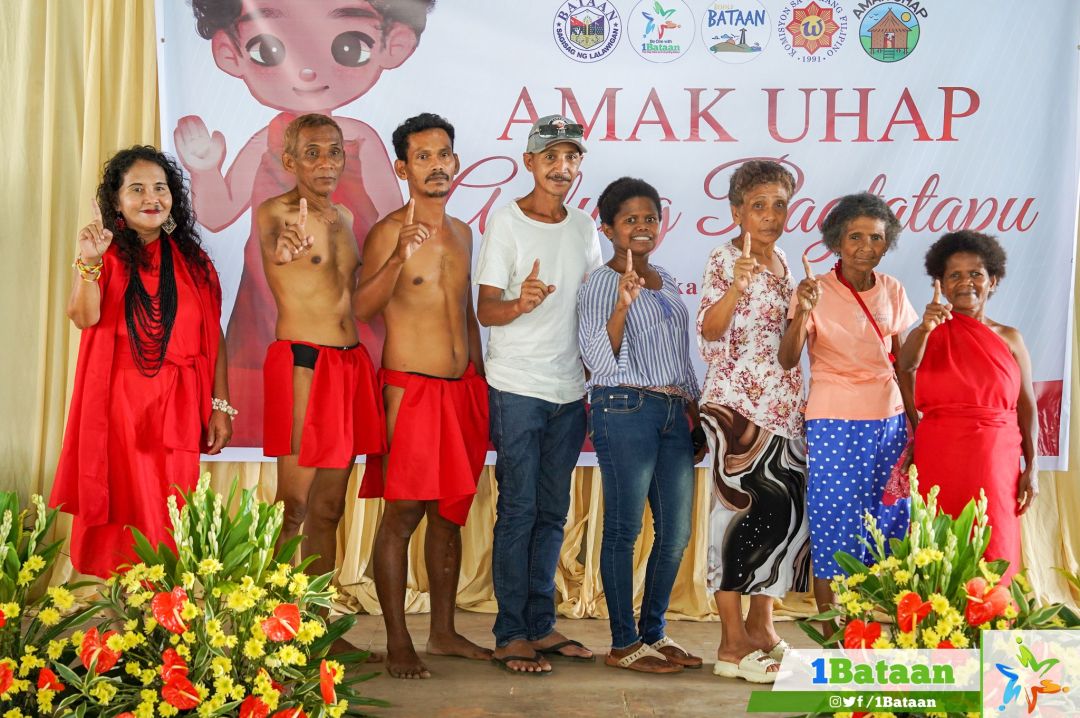 Ayta Magbukun children graduate from Bahay Wika – Behold Bataan